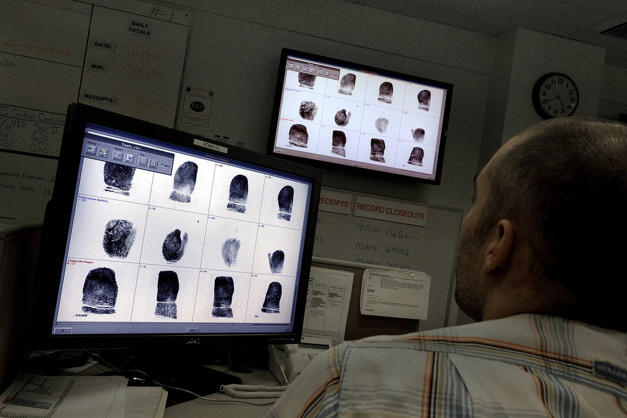 Can You Do FBI Fingerprinting at Home? Mobile and Live Scan Options ...